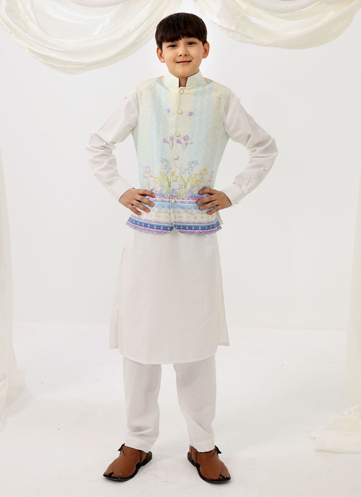 Zayan Mini with Fine Embroidery | Farah Talib Aziz